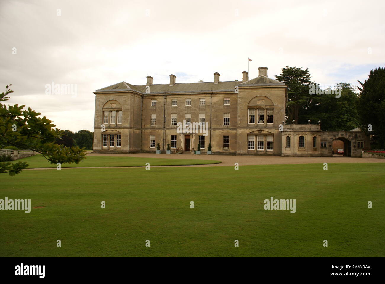 Sledmere east riding of yorkshire hi-res stock photography and images ...
