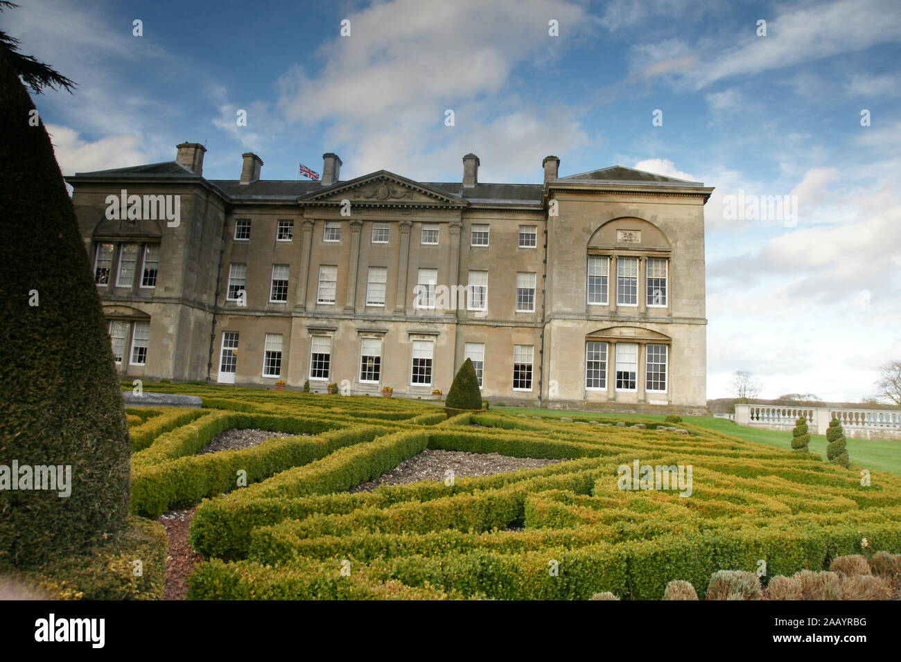 Garden sledmere house hi-res stock photography and images - Alamy
