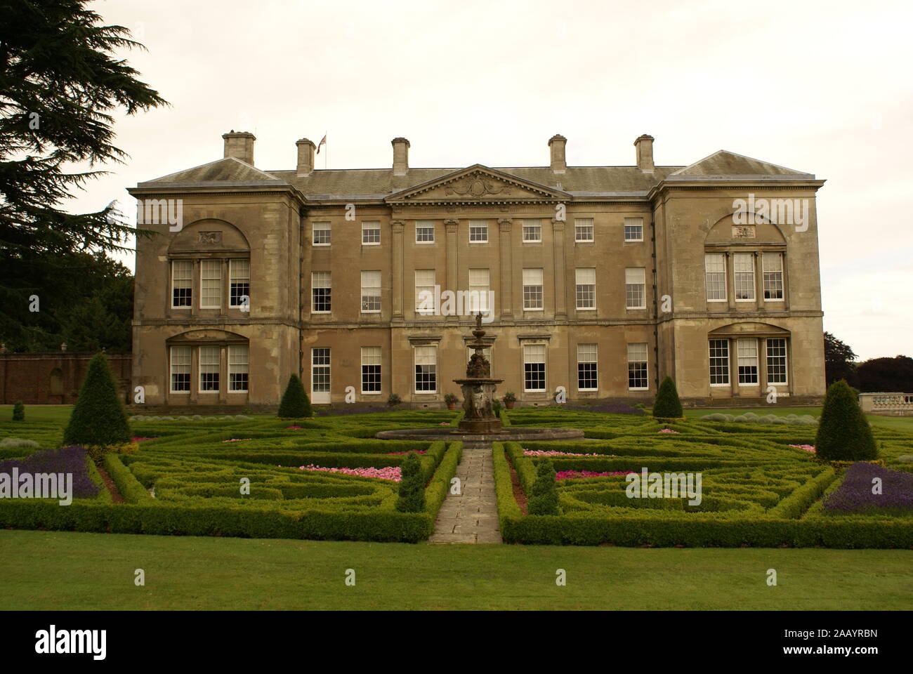 Sledmere village hi-res stock photography and images - Alamy