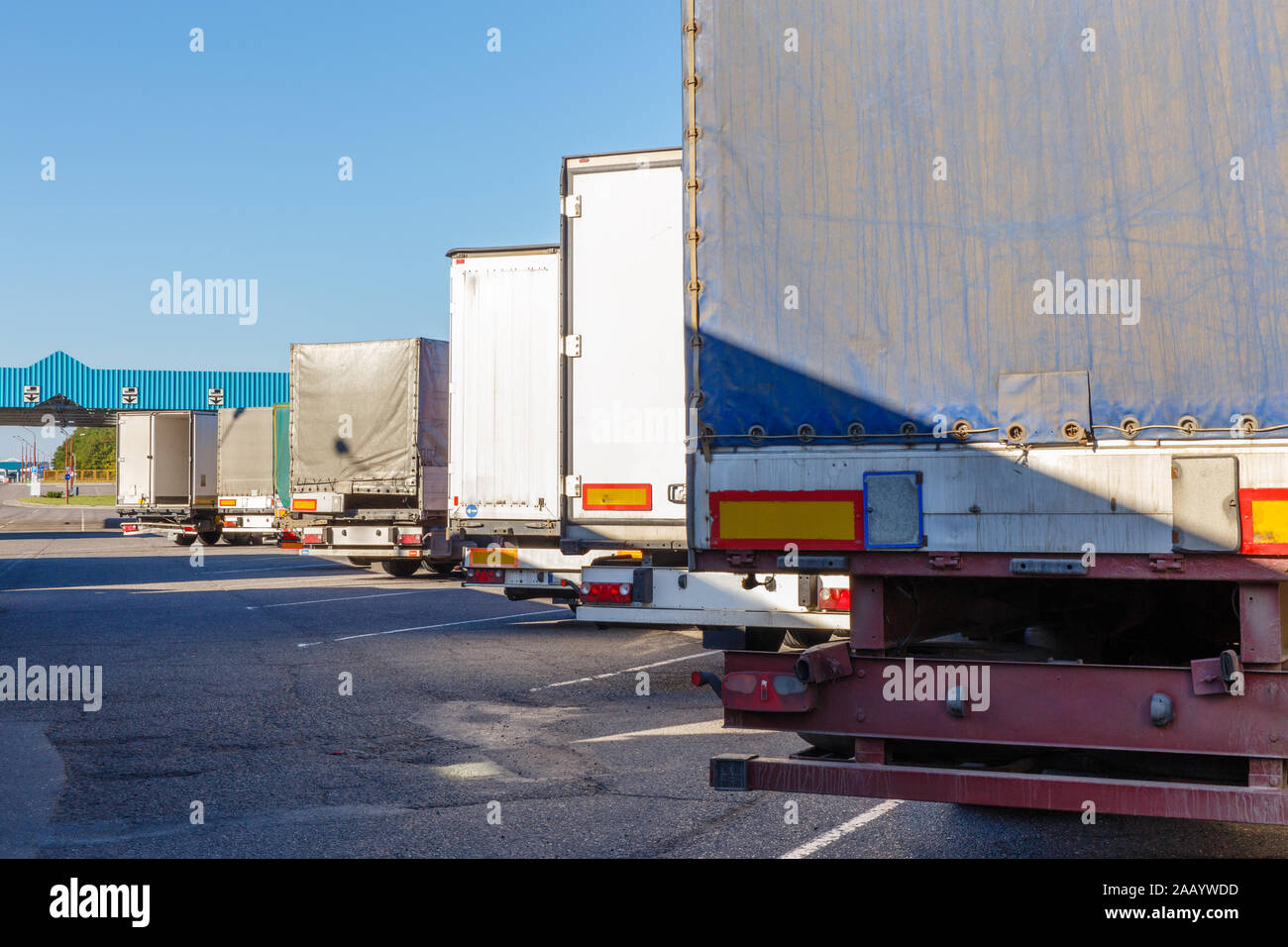 Custom lorry hi-res stock photography and images - Alamy
