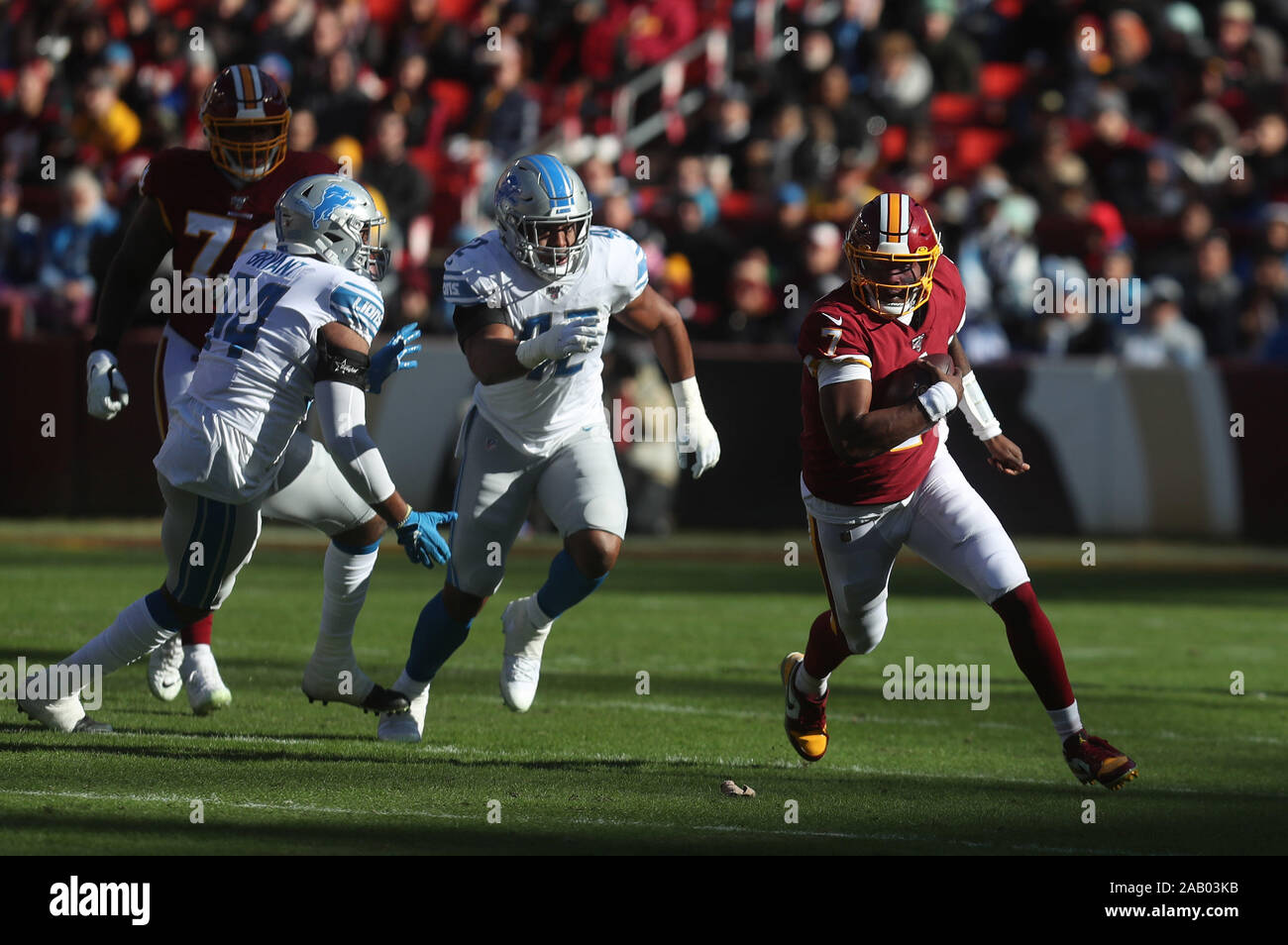 Landover, Maryland, USA. 24th Nov, 2019. Washington Redskins QB Dwayne ...