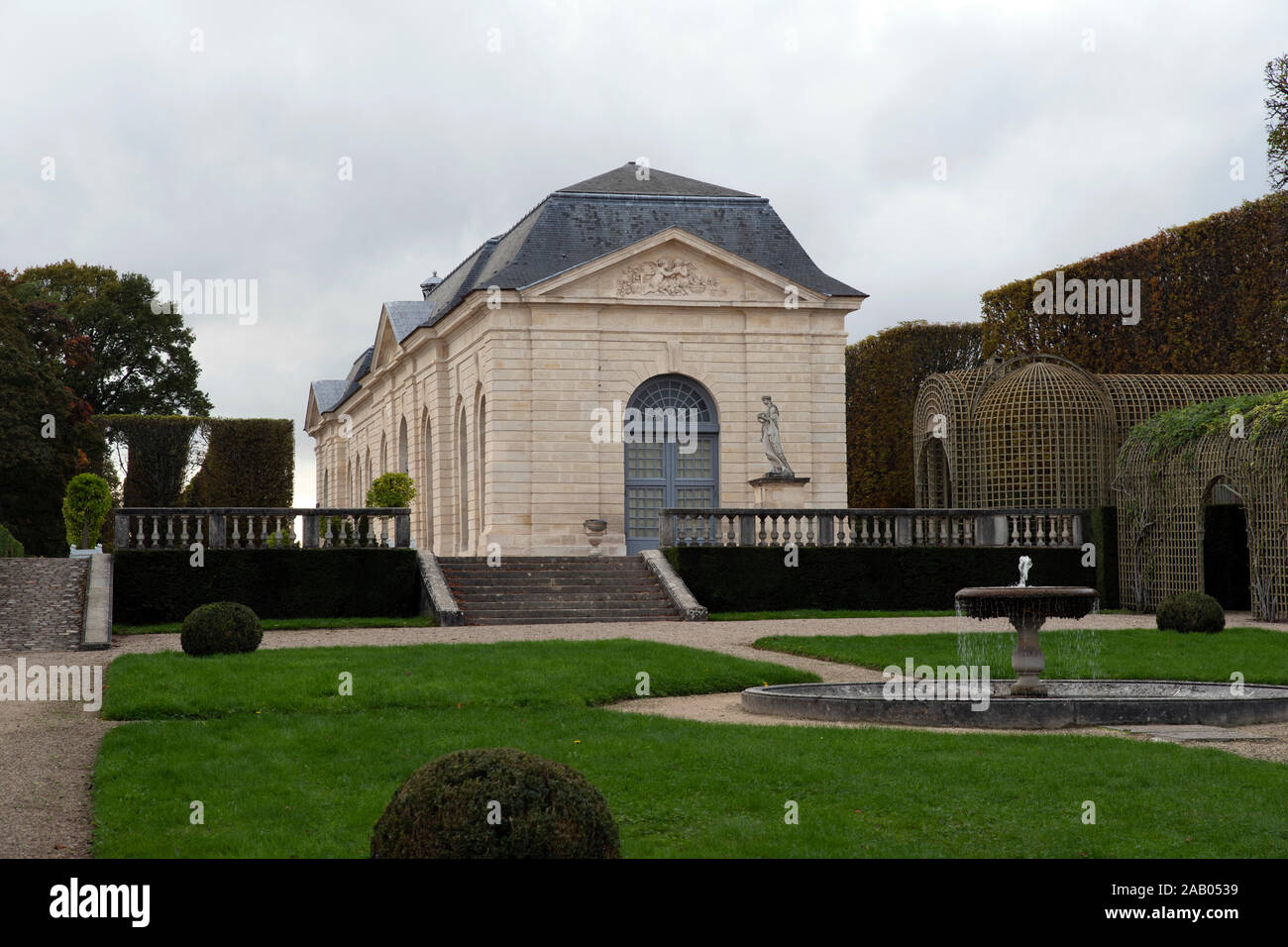 Sceaux castle hi-res stock photography and images - Alamy
