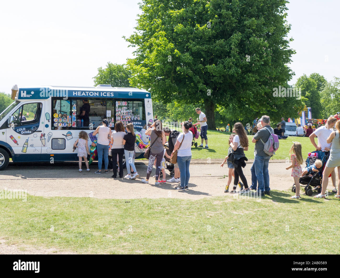 Queue for ice cream van, Heaton Park, Manchester Stock Photo - Alamy