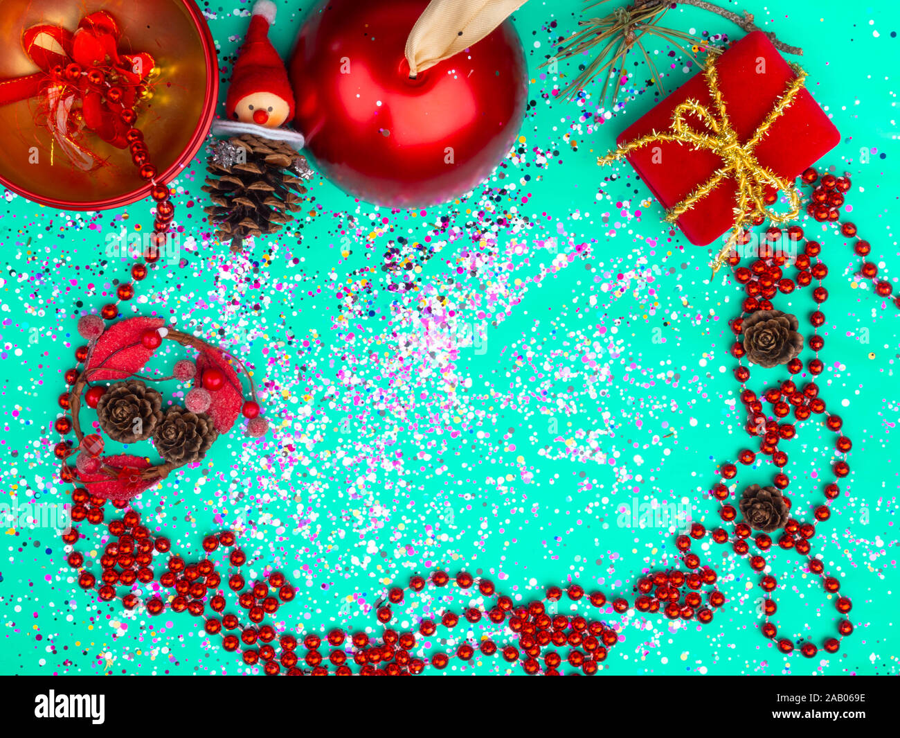 Decorated Christmas gift on festive trendy color backgroun, Merry ...