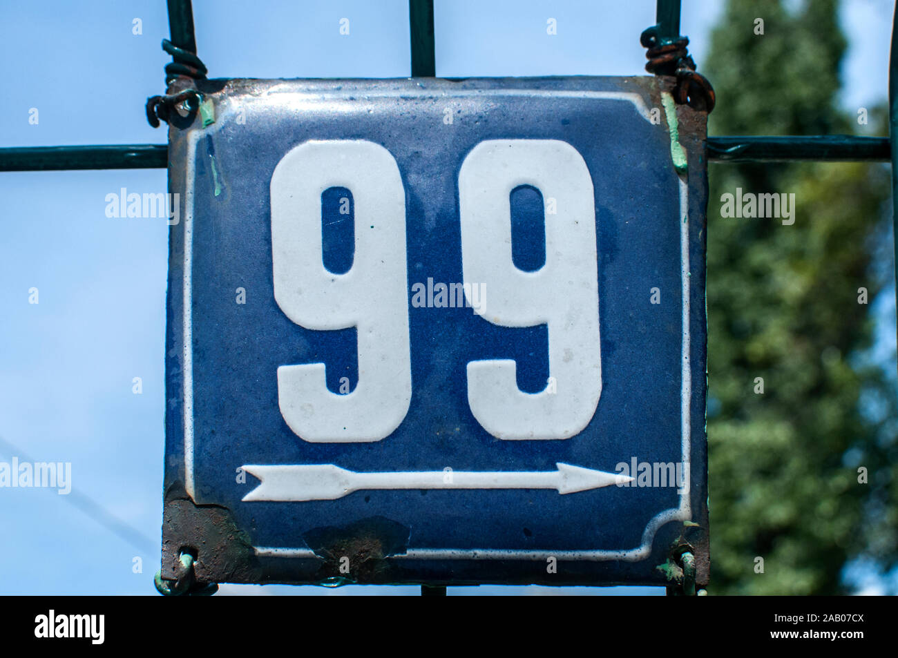 Plate number 99 hi-res stock photography and images - Alamy