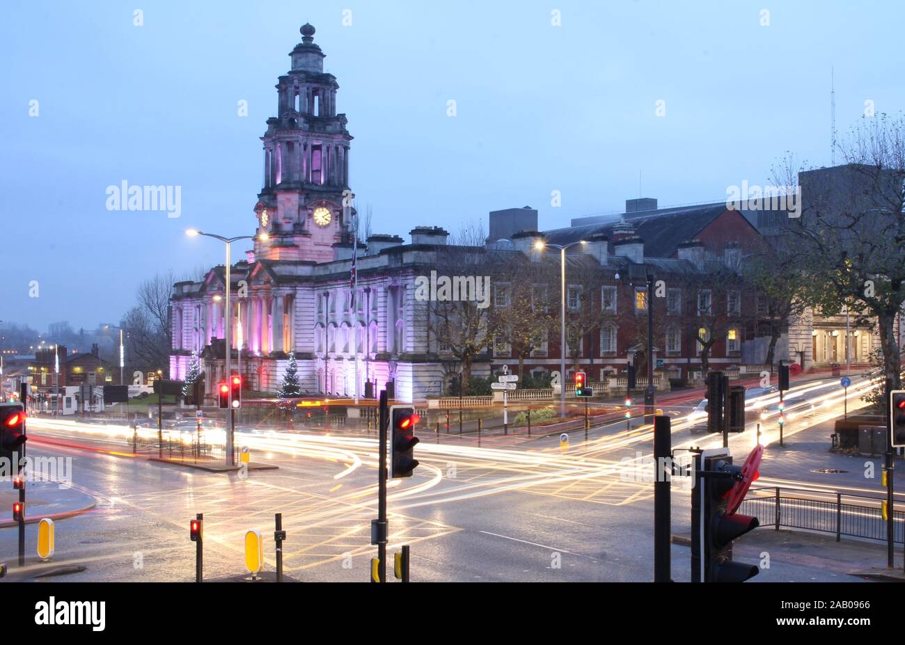 Stockport town hall hi-res stock photography and images - Alamy