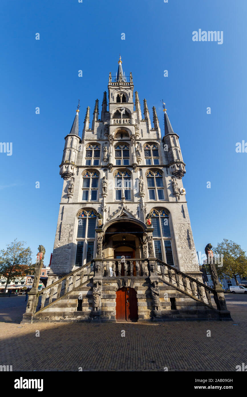 Gothic stadhuis town hall gouda hi-res stock photography and images - Alamy
