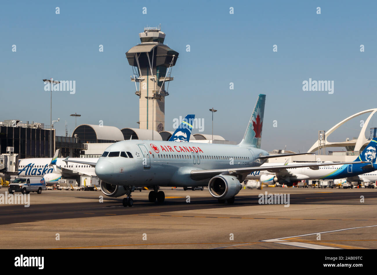 Los Angeles, California - Circa 2019 : Air Canada Airbus A320 taxiing ...