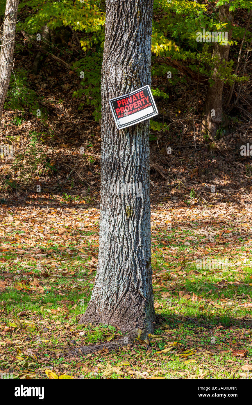 No entry warning sign outside hi-res stock photography and images - Alamy