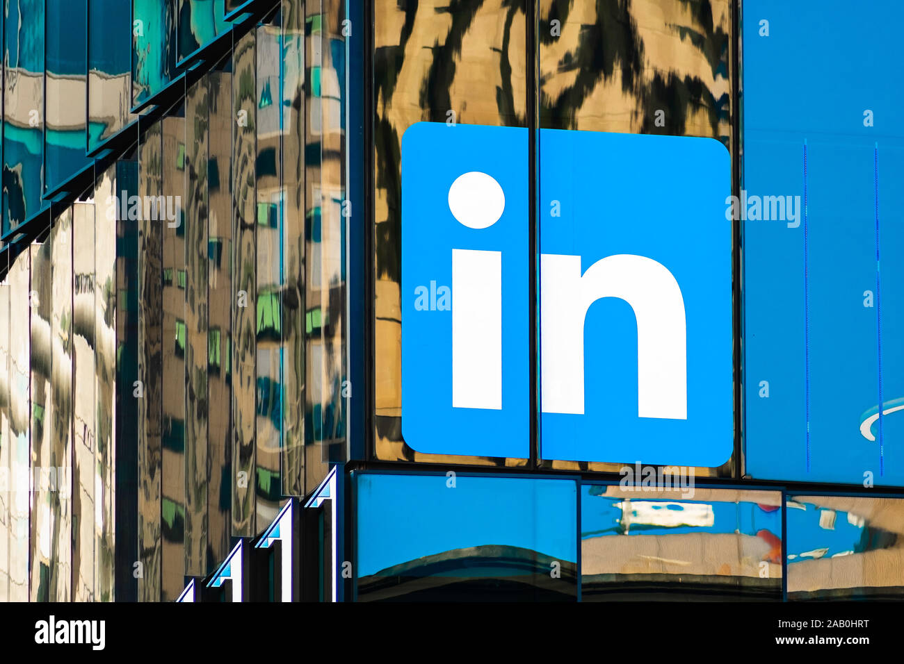 Linkedin headquarters hi-res stock photography and images - Alamy