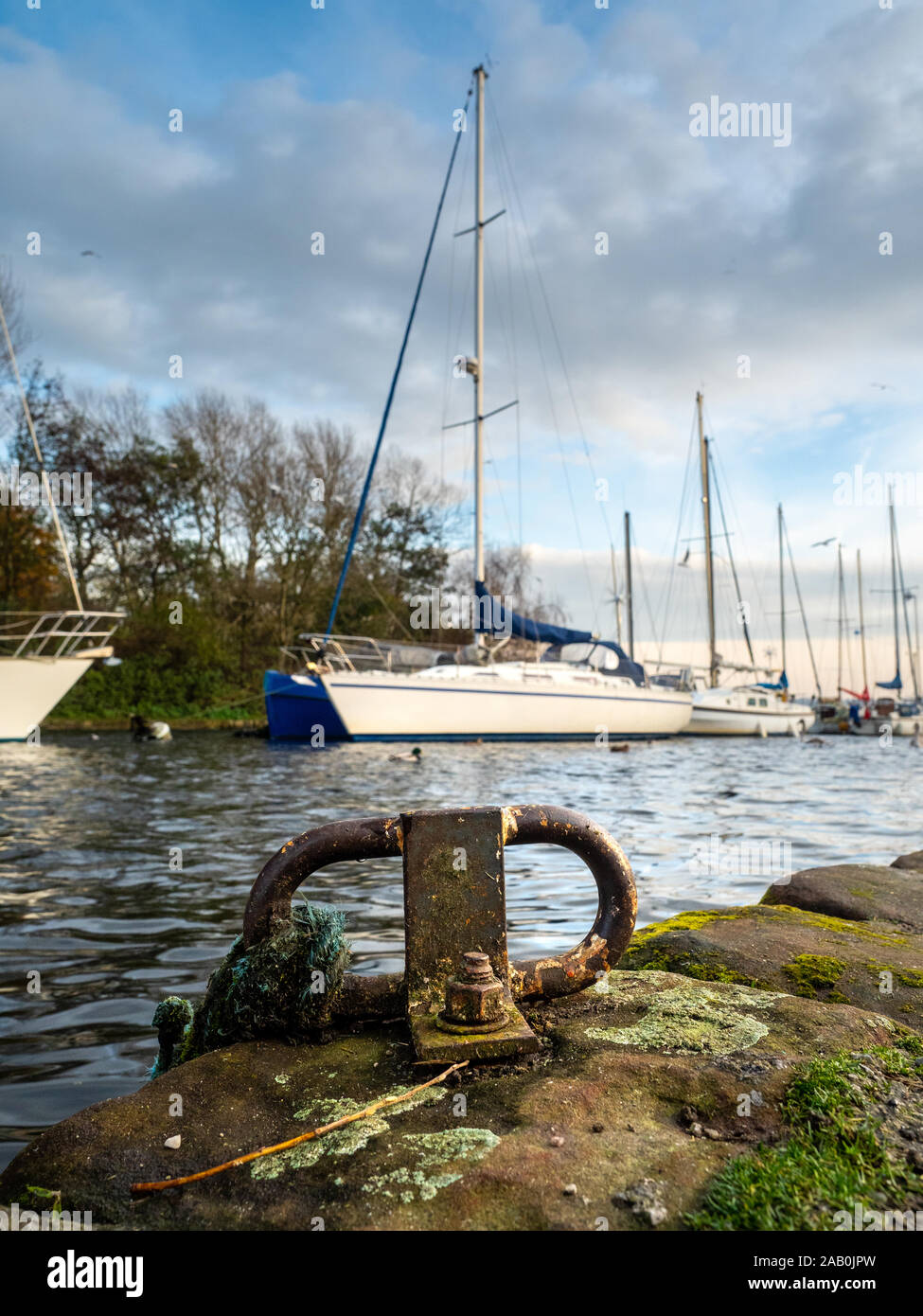 Runcorn boat hi-res stock photography and images - Alamy