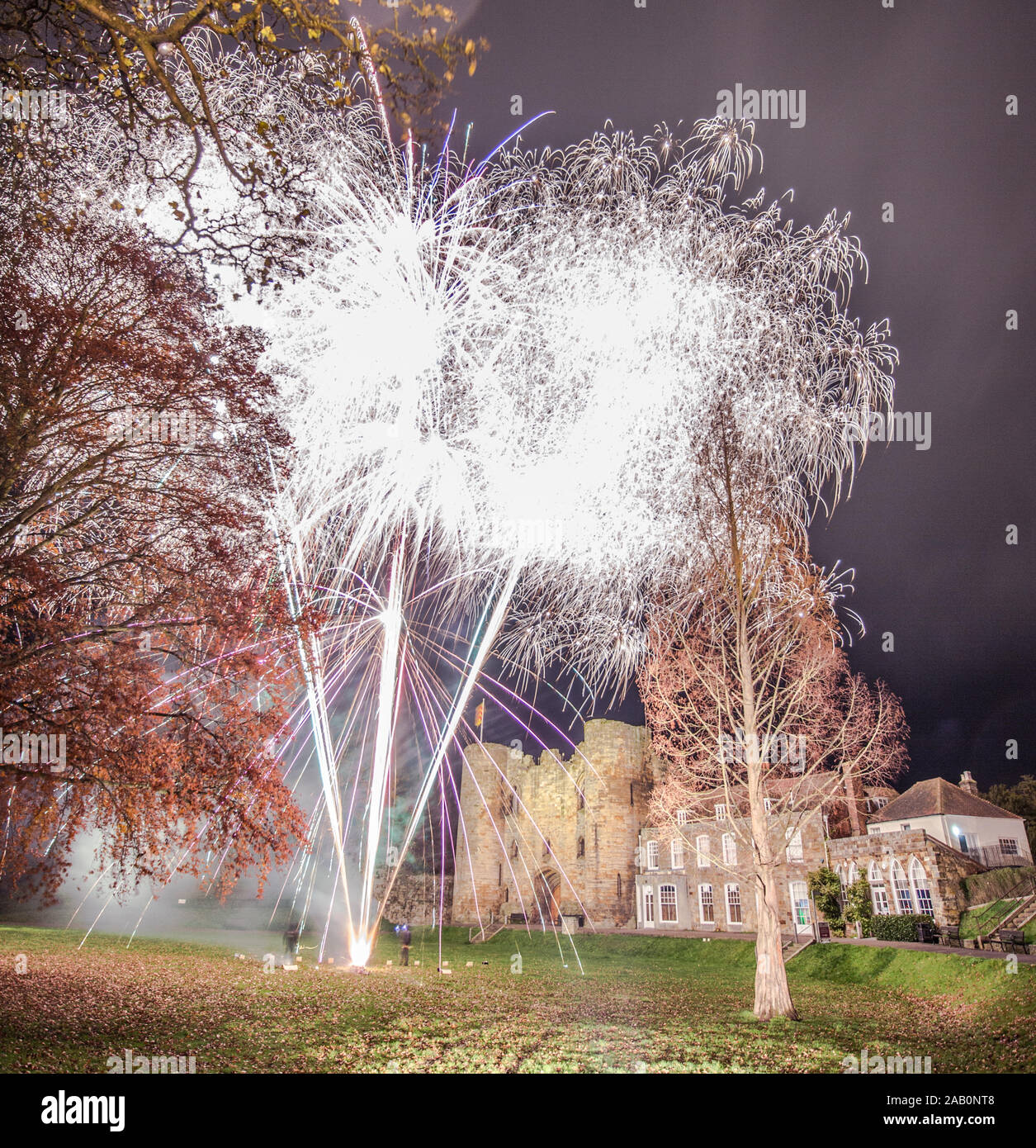 Tonbridge castle fireworks hi-res stock photography and images - Alamy