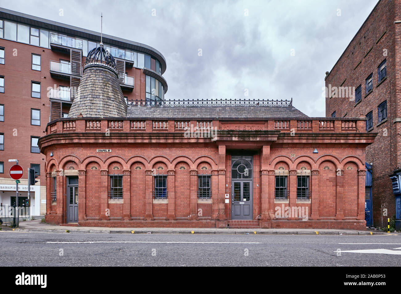 Manchester police station hi-res stock photography and images - Alamy