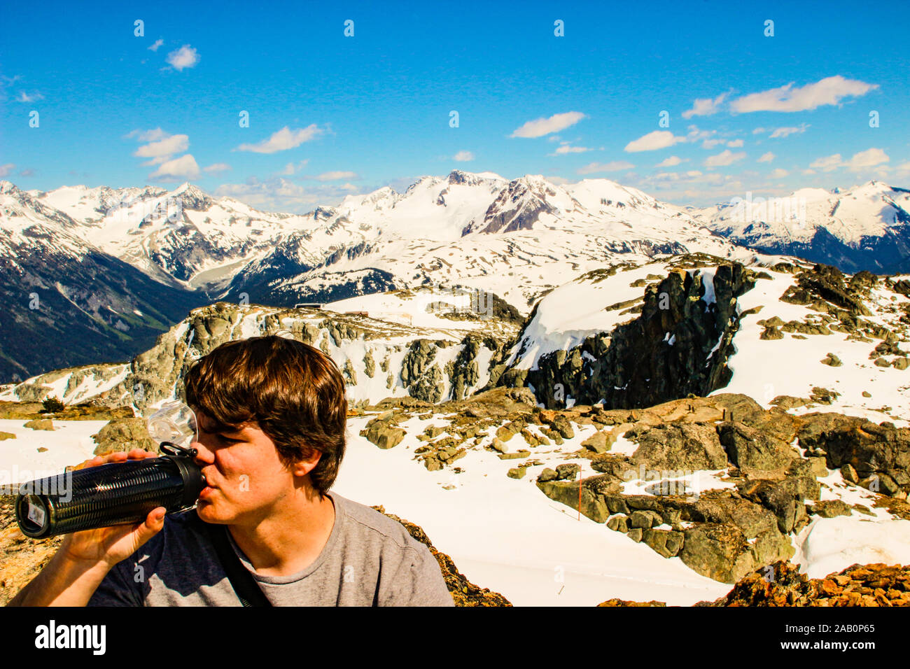 Explore alone adventure hi-res stock photography and images - Alamy