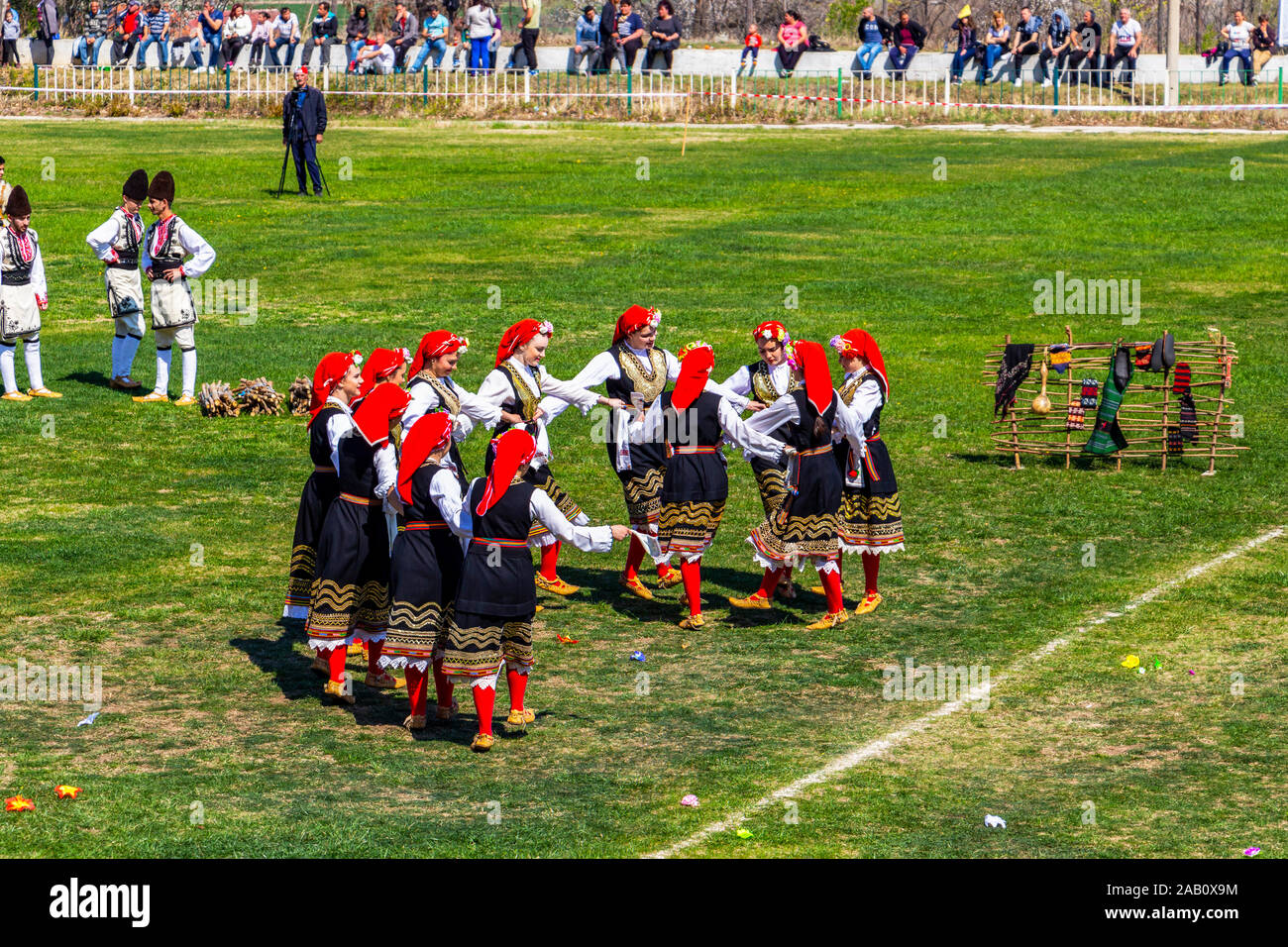 Bulgarian Folk Dance High Resolution Stock Photography and Images - Alamy