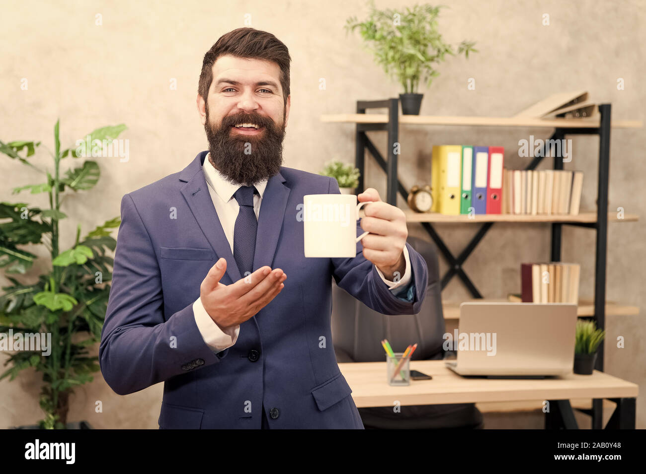 Tea cup and office department hi-res stock photography and images - Alamy