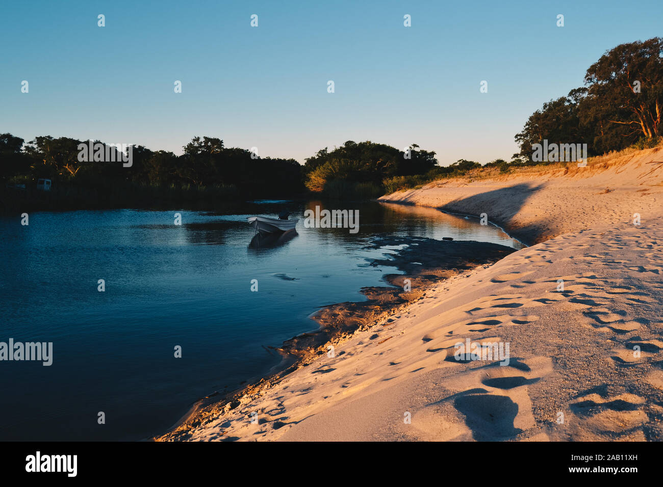 Kiyu hi-res stock photography and images - Alamy