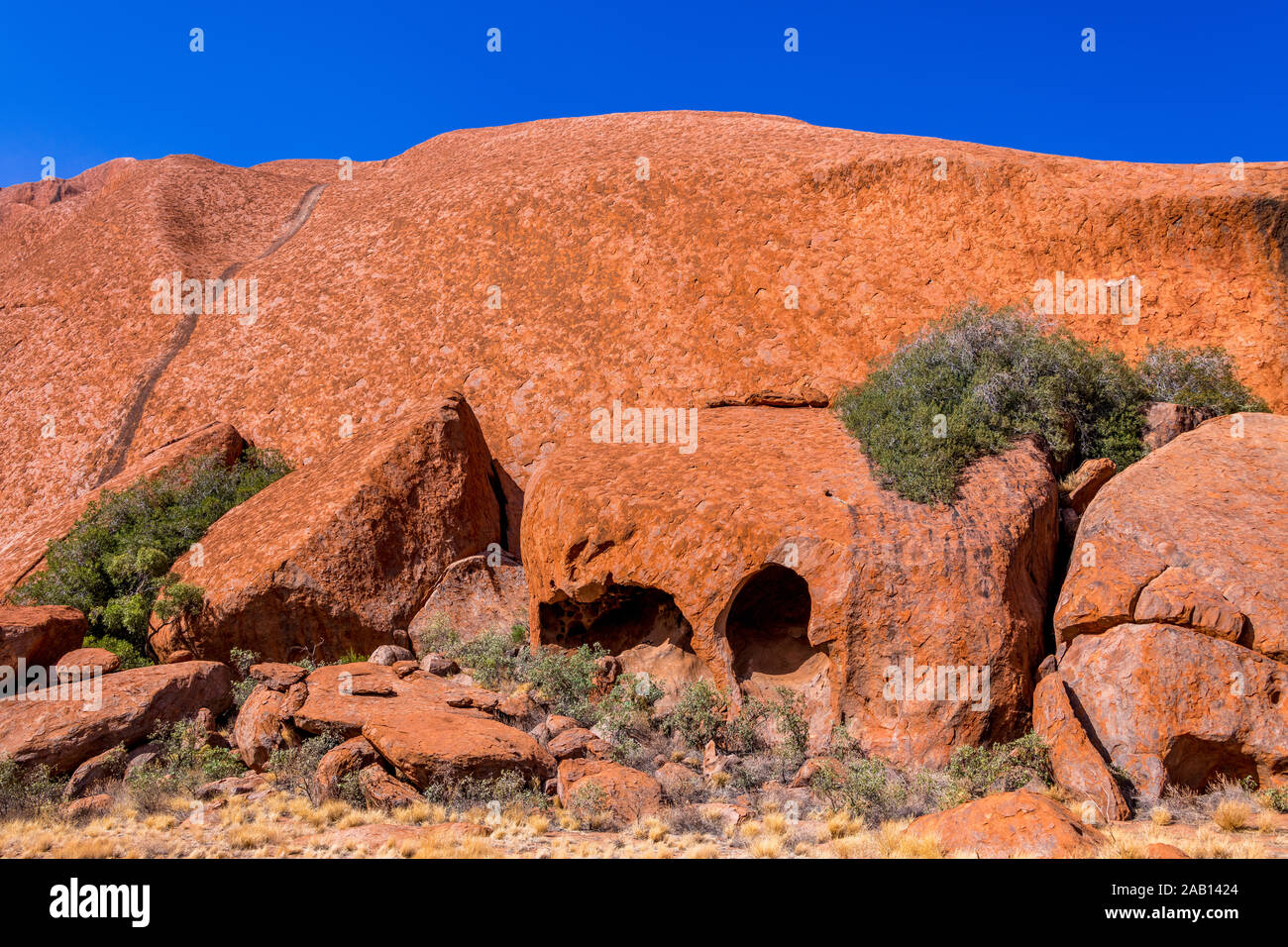 Uluru, Northern Territory, Australia - 18 Sep 19: The Mala walk goes ...