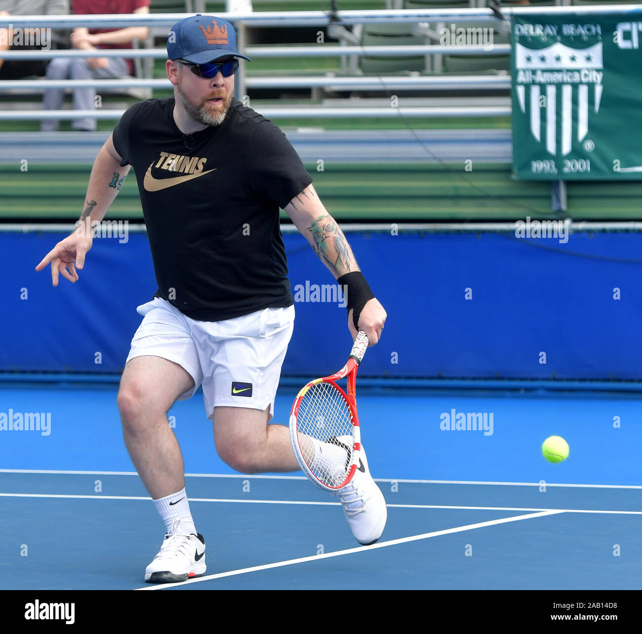 30th annual chris evert pro celebrity tennis classic hi-res stock ...