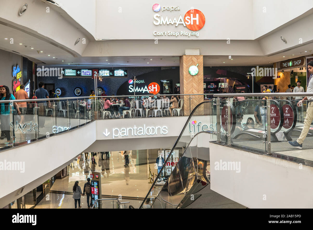 Bengaluru phoenix marketcity mall hi-res stock photography and images ...