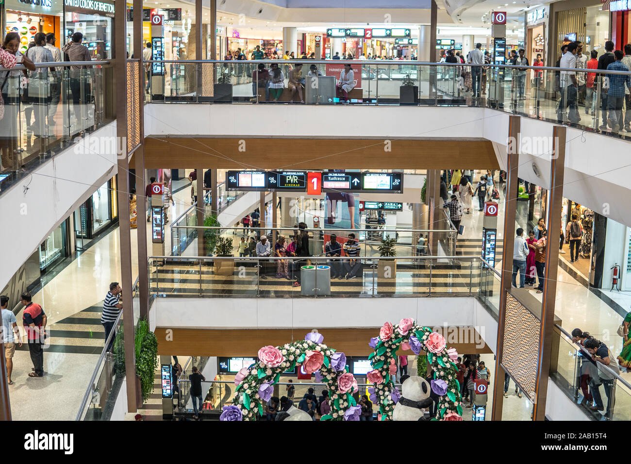 Bengaluru phoenix marketcity mall hi-res stock photography and images ...