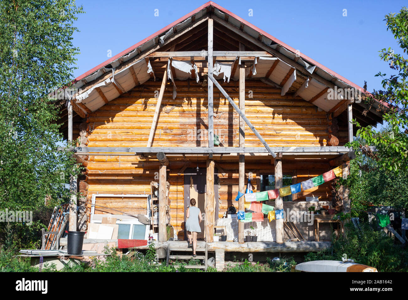 Without cladding hi-res stock photography and images - Alamy