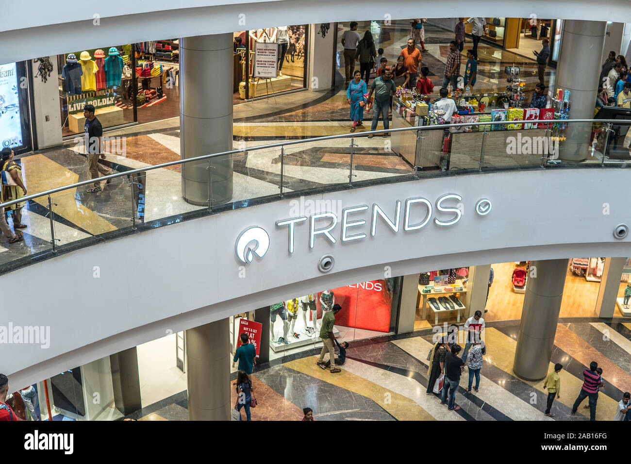 Bengaluru phoenix marketcity mall hi-res stock photography and images ...