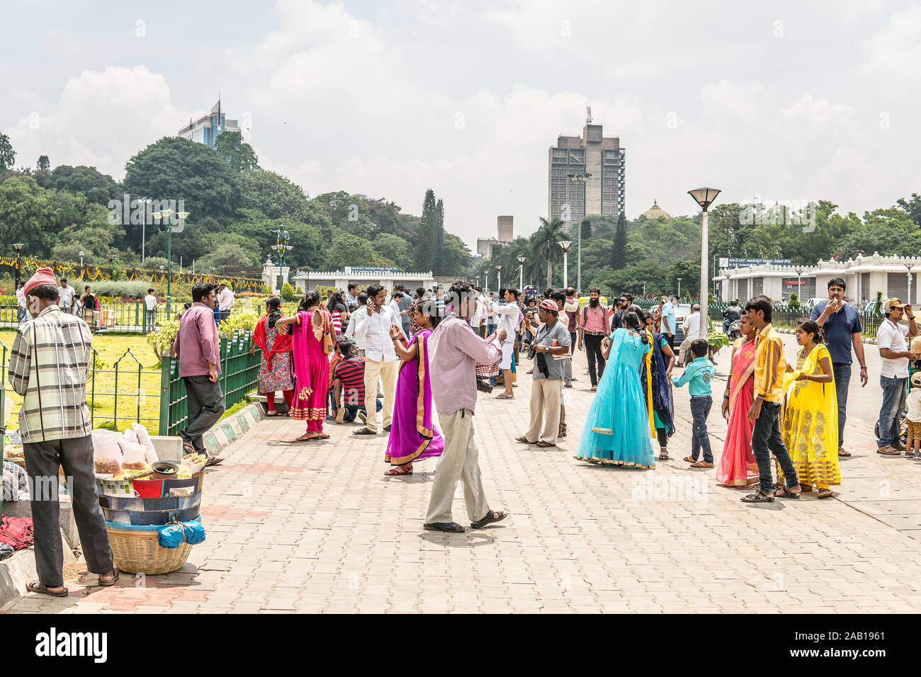 Bengaluru city, Vidhana Soudha - Government of Karnataka, Indian Hindus ...