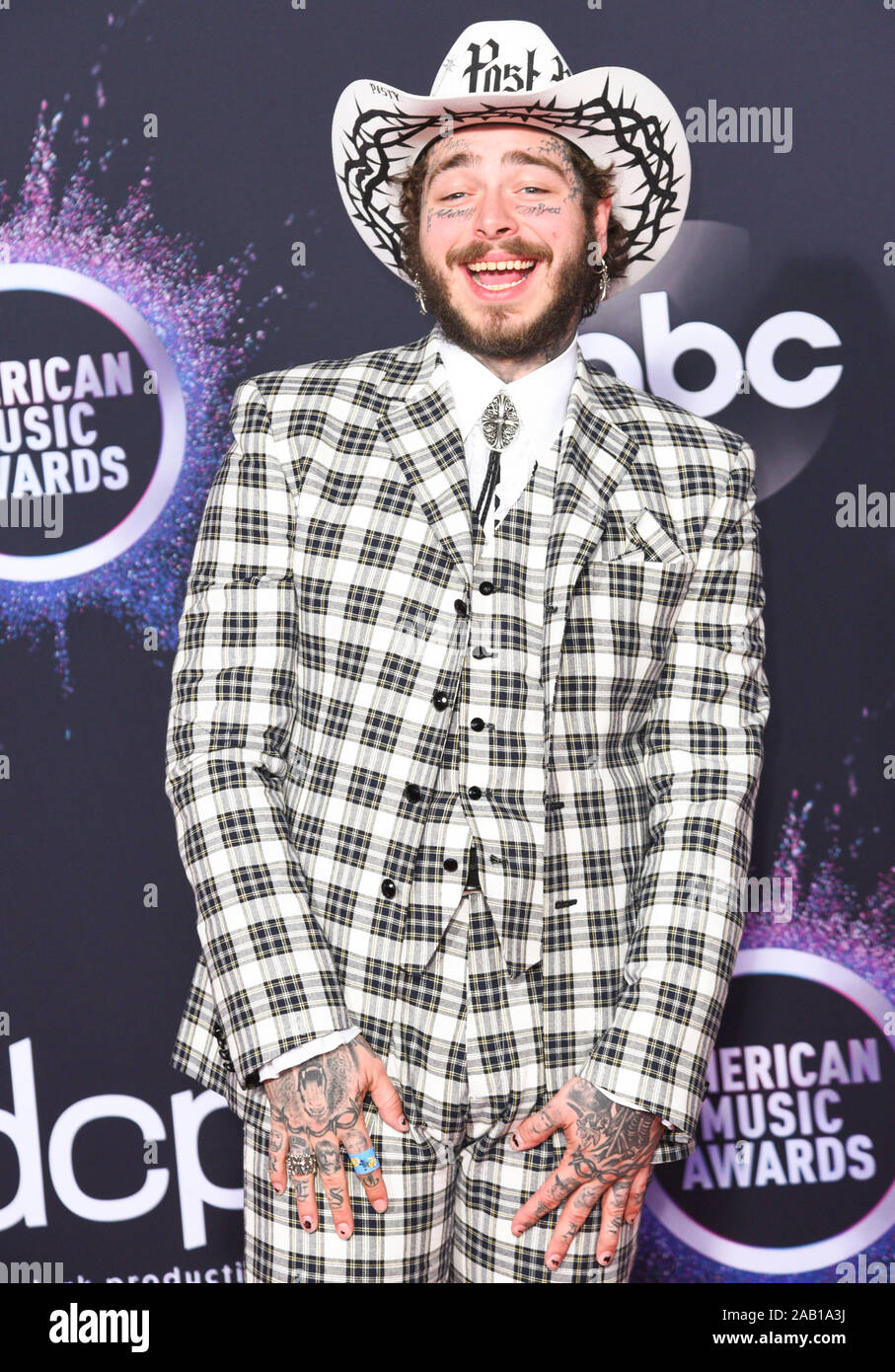 Los Angeles, Ca. 24th Nov, 2019. Post Malone attends the 2019 American ...