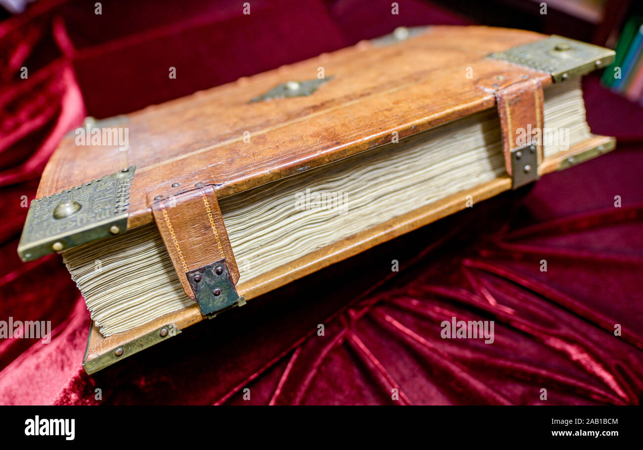 Johannes gutenbergs printing press hi-res stock photography and images ...