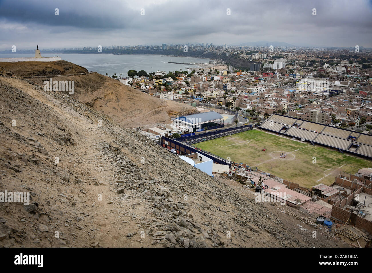 Morro solar hi-res stock photography and images - Alamy