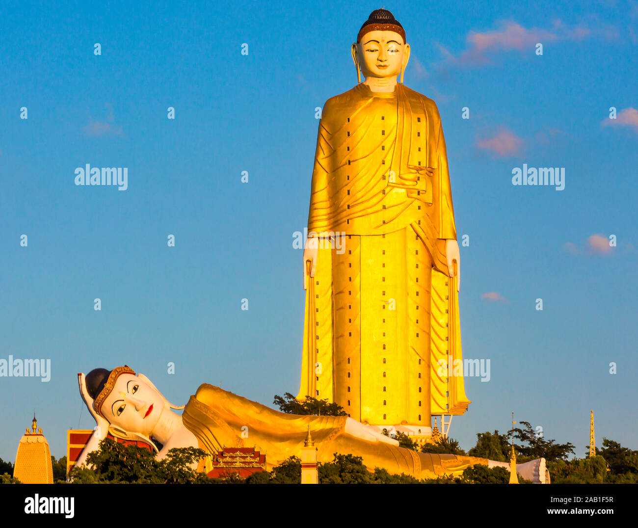 The Laykyun Sekkya Buddha giants statues standing and reclining near ...