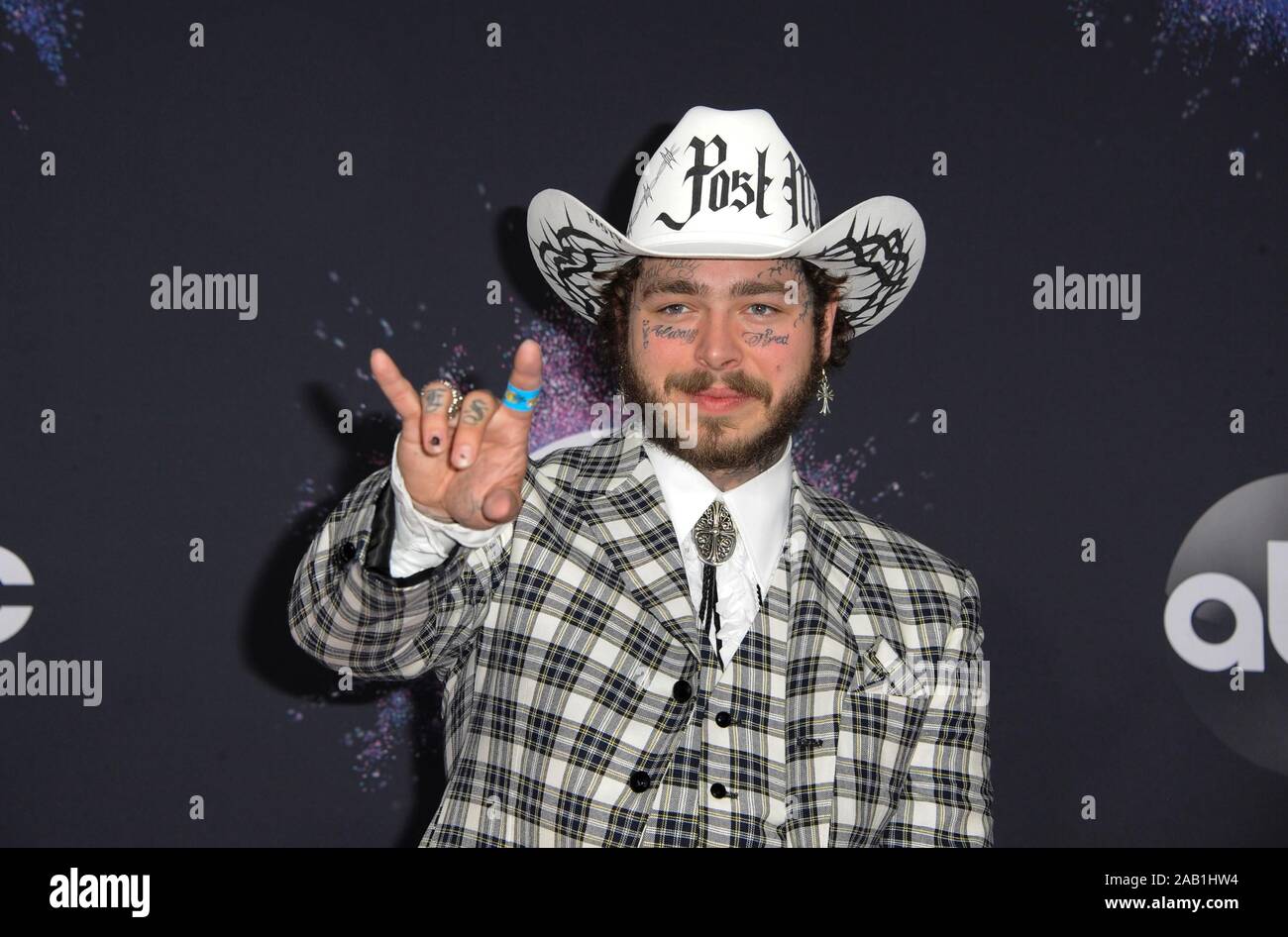 Los Angeles, CA. 24th Nov, 2019. Post Malone at arrivals for 2019 ...