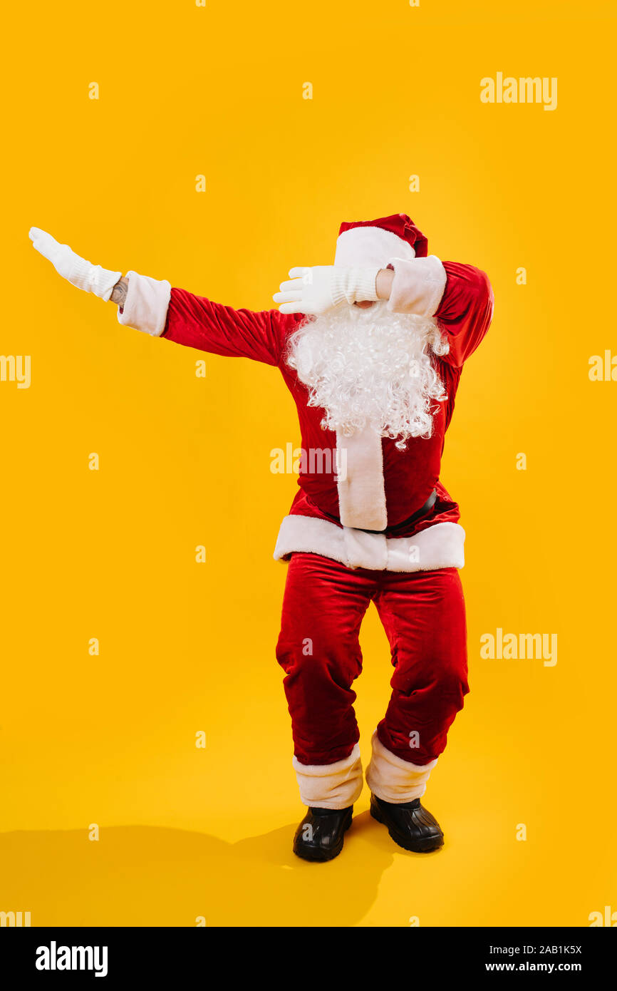 Dancing santa claus hi-res stock photography and images - Alamy