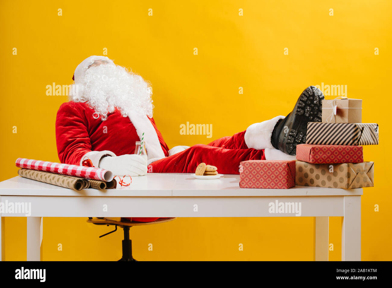 Magical winter break santa claus hi-res stock photography and images ...