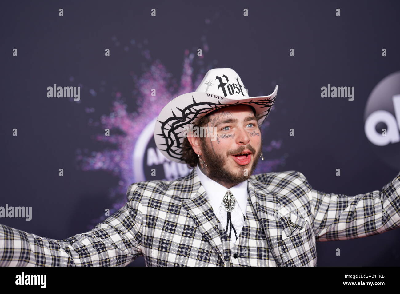 Los Angeles, Ca. 24th Nov, 2019. Post Malone at the 2019 American Music ...