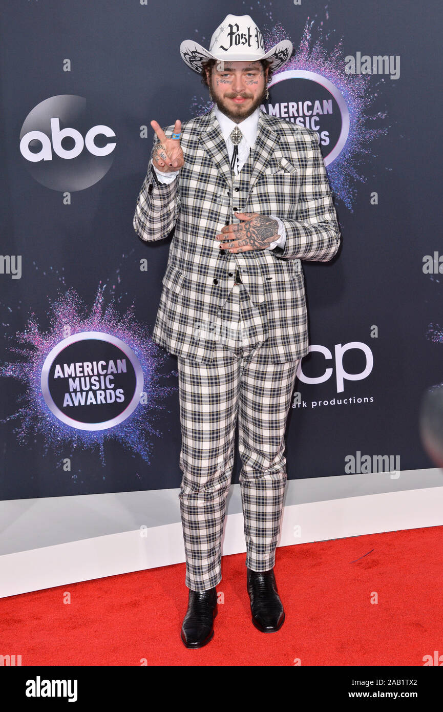 Los Angeles, California, USA. 24th Nov, 2019. Post Malone at the 2019 ...