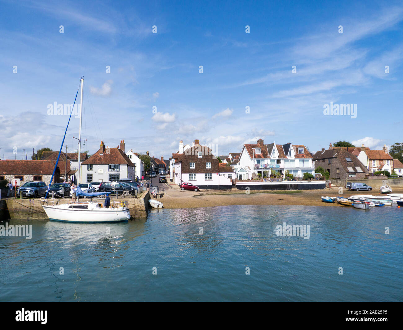 Emsworth village hi-res stock photography and images - Alamy