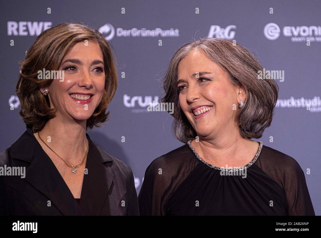 Paula caballero and patti hi-res stock photography and images - Alamy
