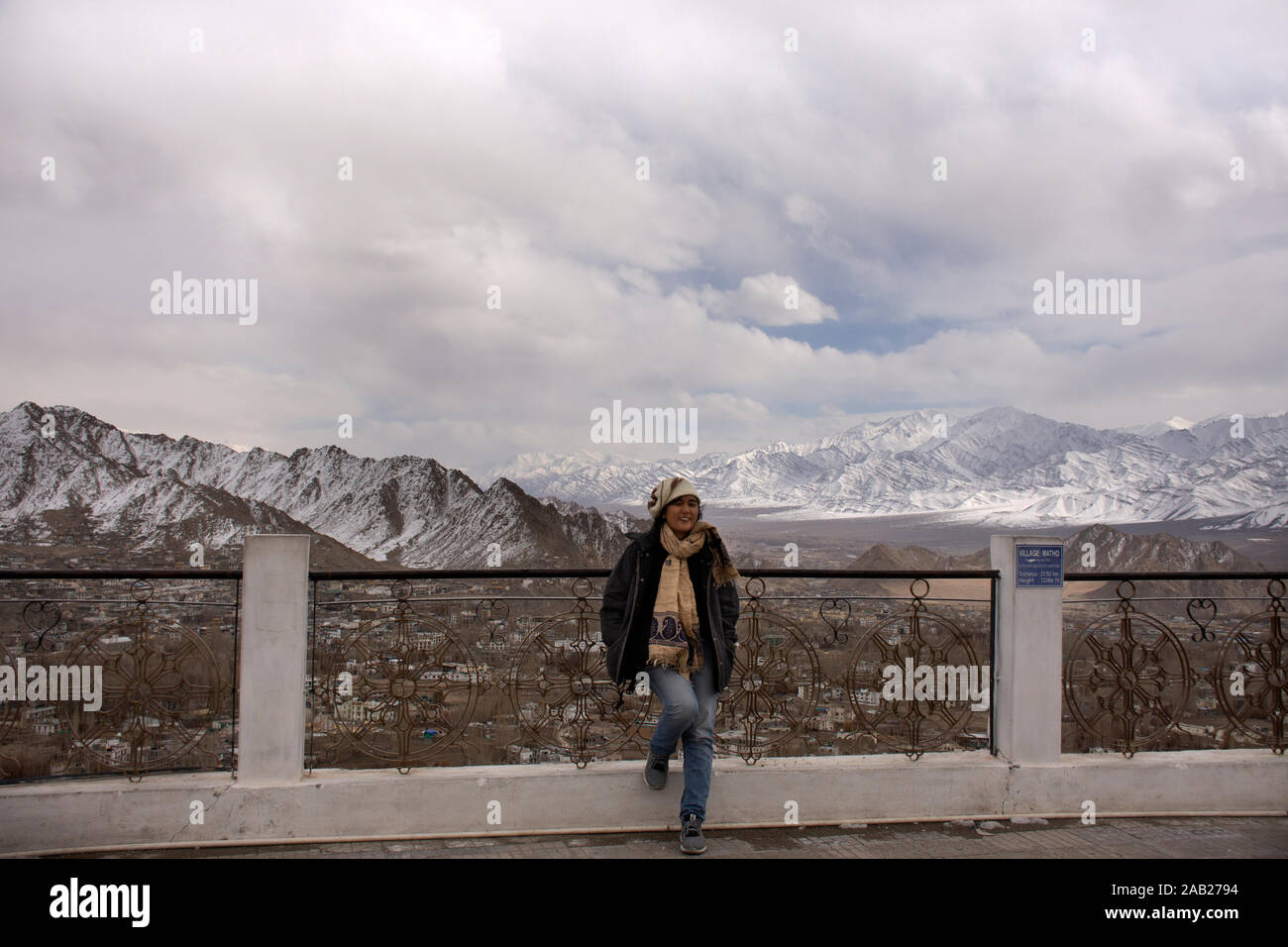 Travelers thai women people travel visit and pose take photo view ...