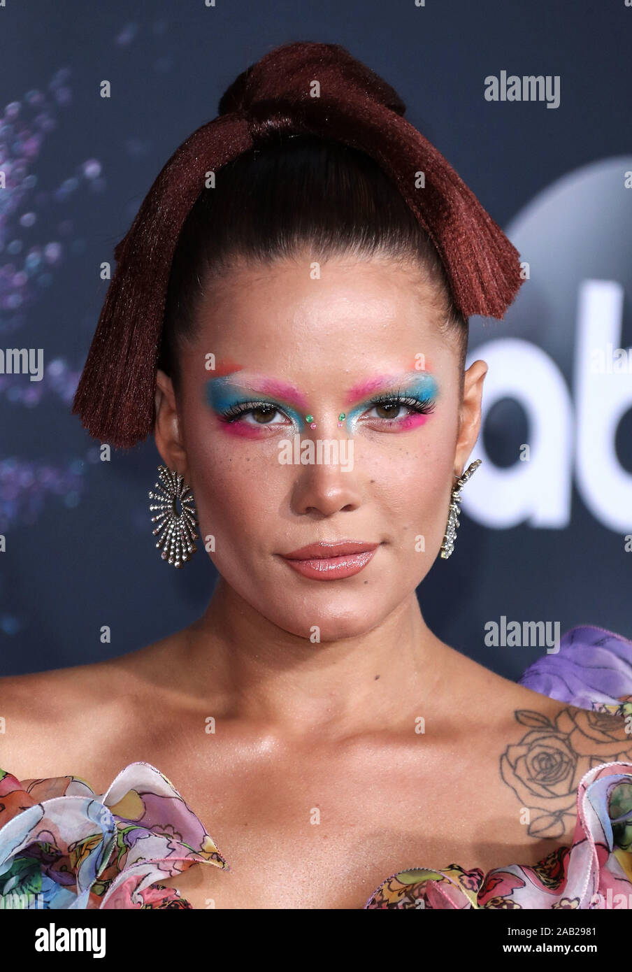 Los Angeles, United States. 24th Nov, 2019. Singer Halsey wearing a ...