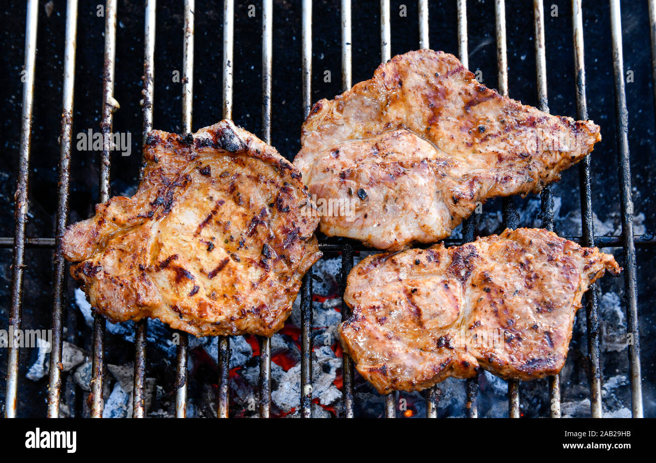 Gegrilltes Fleisch High Resolution Stock Photography and Images - Alamy