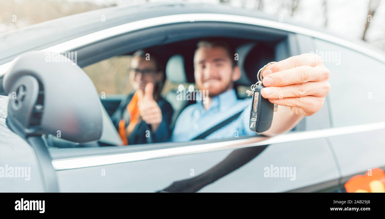 Passed driving test hi-res stock photography and images - Alamy