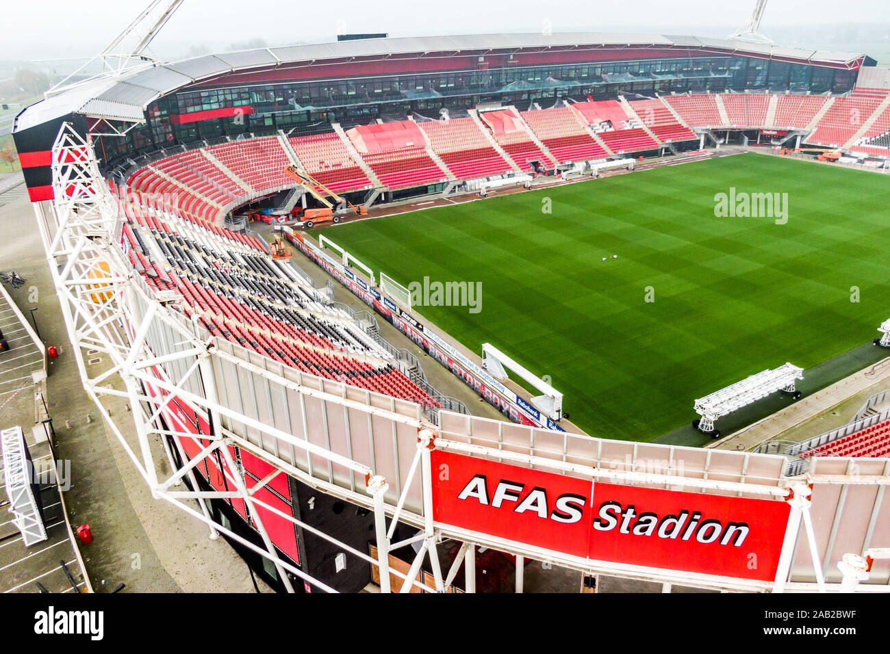 Alkmaar, Netherlands. 25th Nov, 2019. ALKMAAR, 24-11-2019, The entire ...