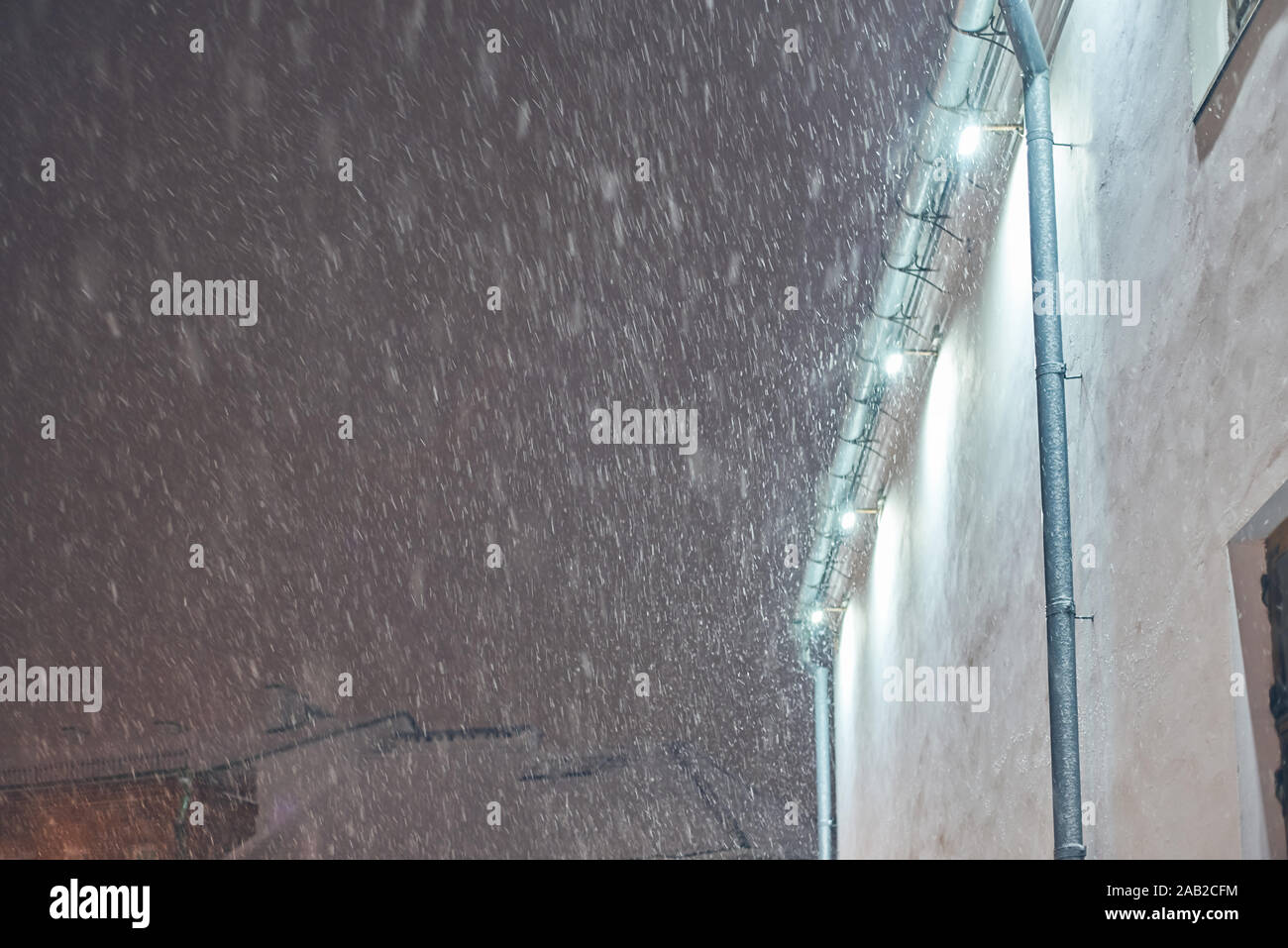 heavy snowfall at night Stock Photo - Alamy