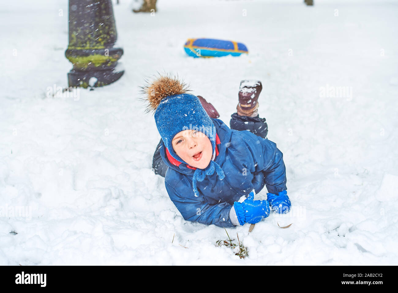 Little snow white hi-res stock photography and images - Alamy