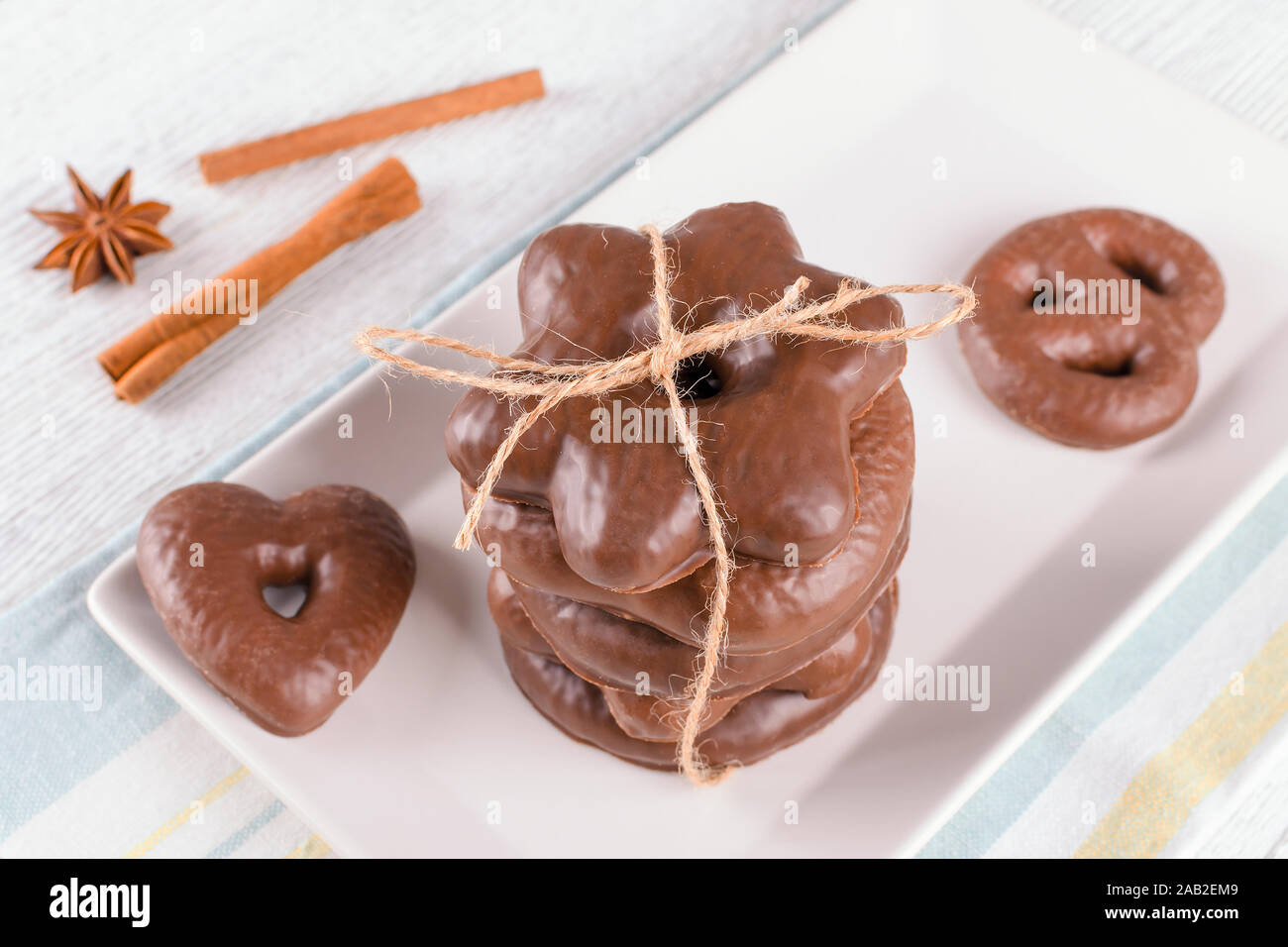 traditional german christmas chocolate gingerbread lebkuchen on the ...