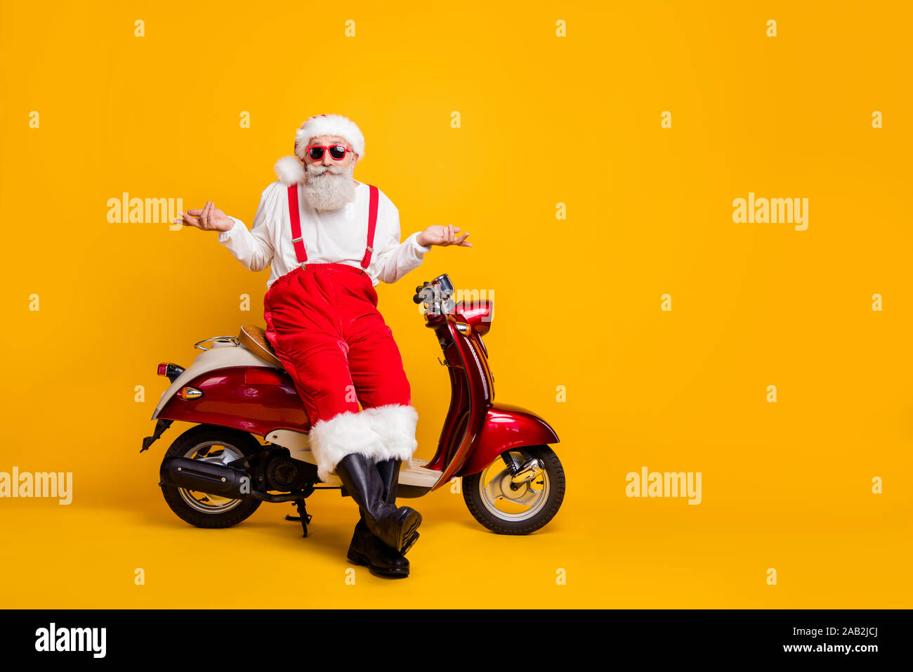 Full size photo of santa sit moped shrug shoulders not feel guilty ...