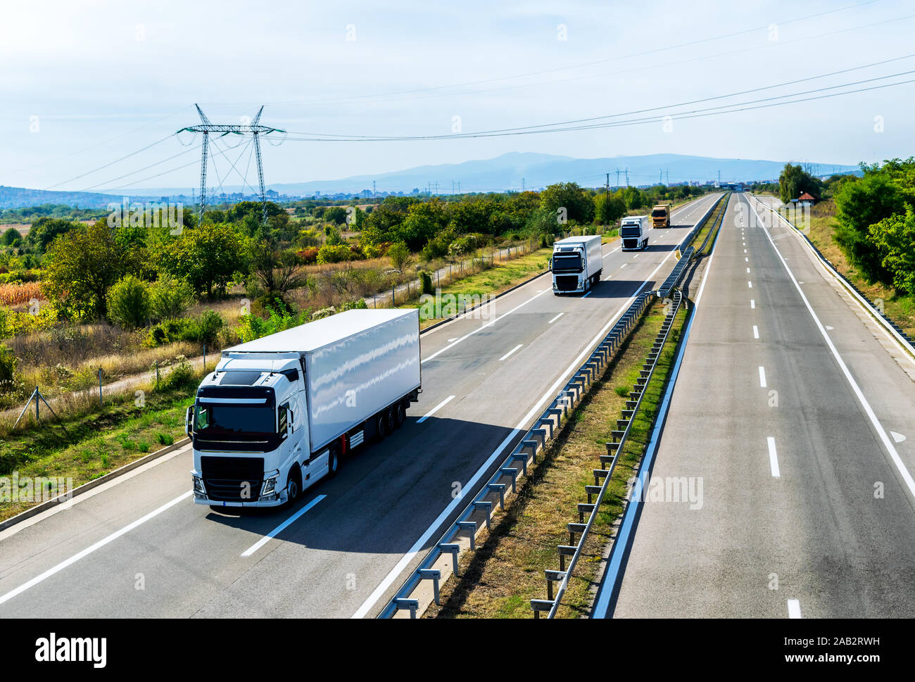 Car passing a truck on highway hi-res stock photography and images - Alamy
