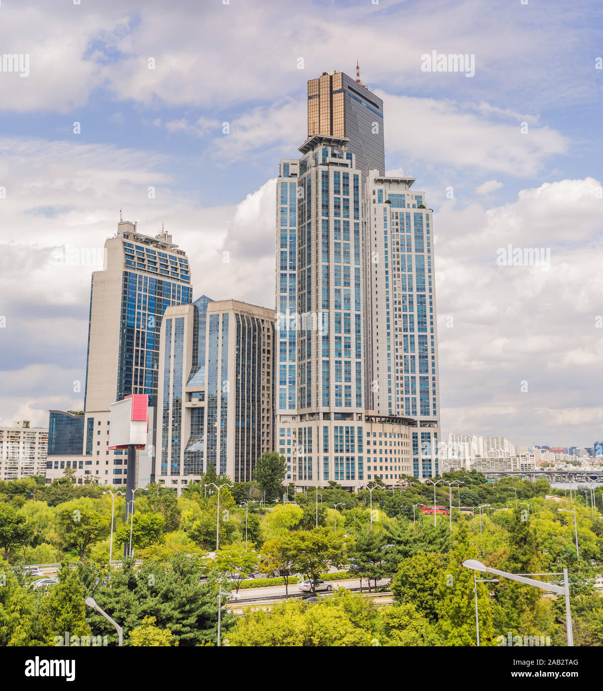 Downtown cityscape and park of Seoul, South Korea Stock Photo - Alamy
